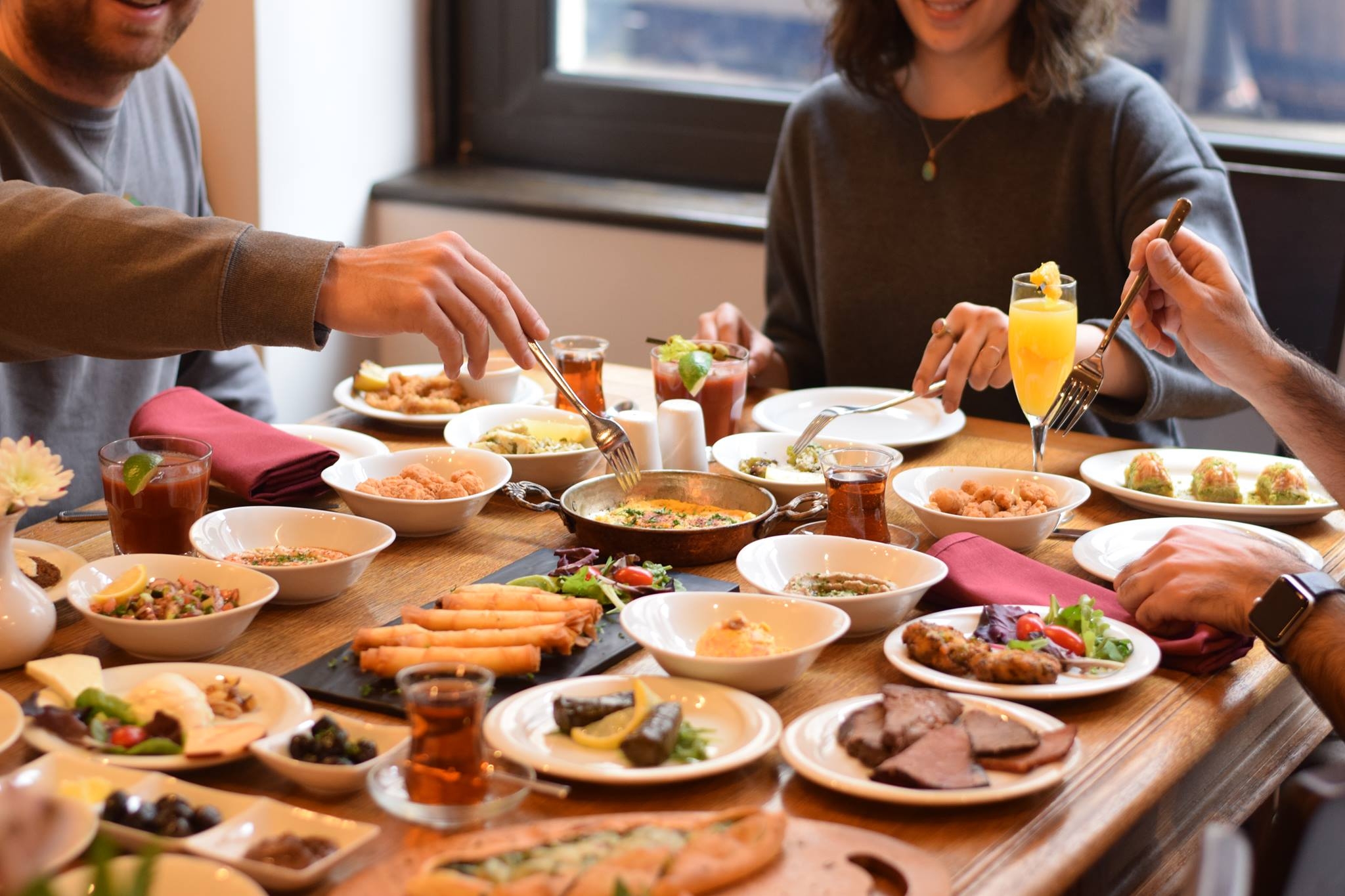 ala Washington | Members and their guests receive a complimentary round ...