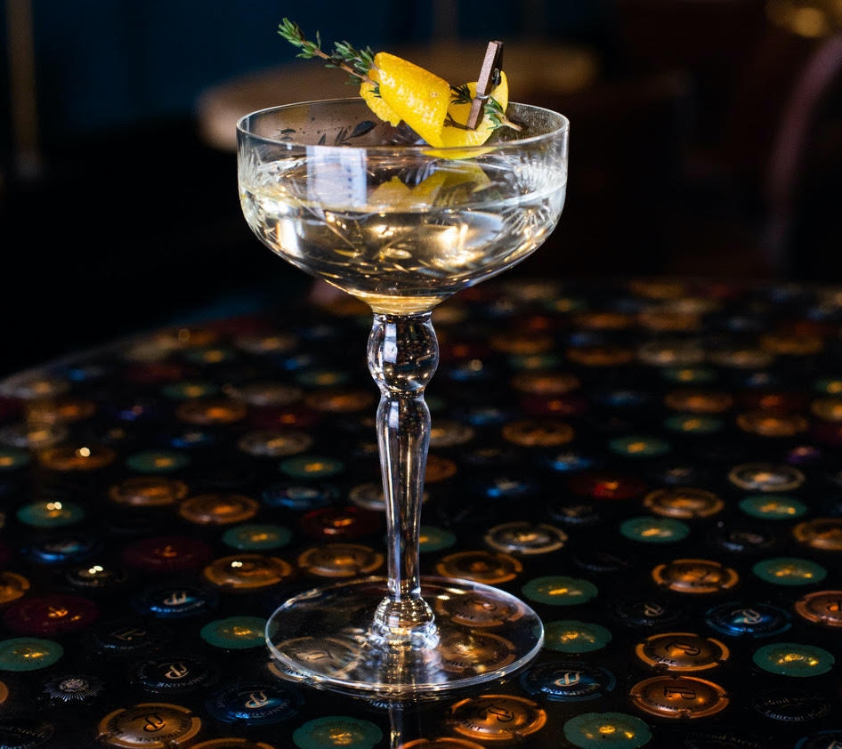 Apéro Washington | Members and their guests receive a complimentary ...