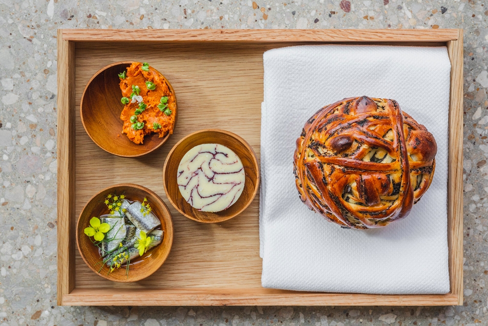 Meridian Dallas | Members and their guests receive a complimentary ...